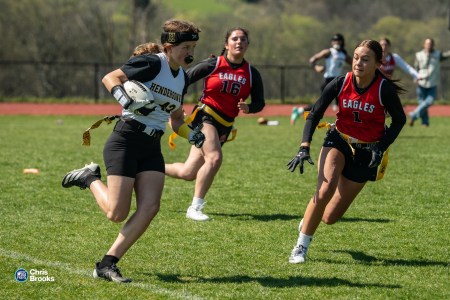 Sumner County enjoys 'fun' first season of girls flag football - 615 Preps